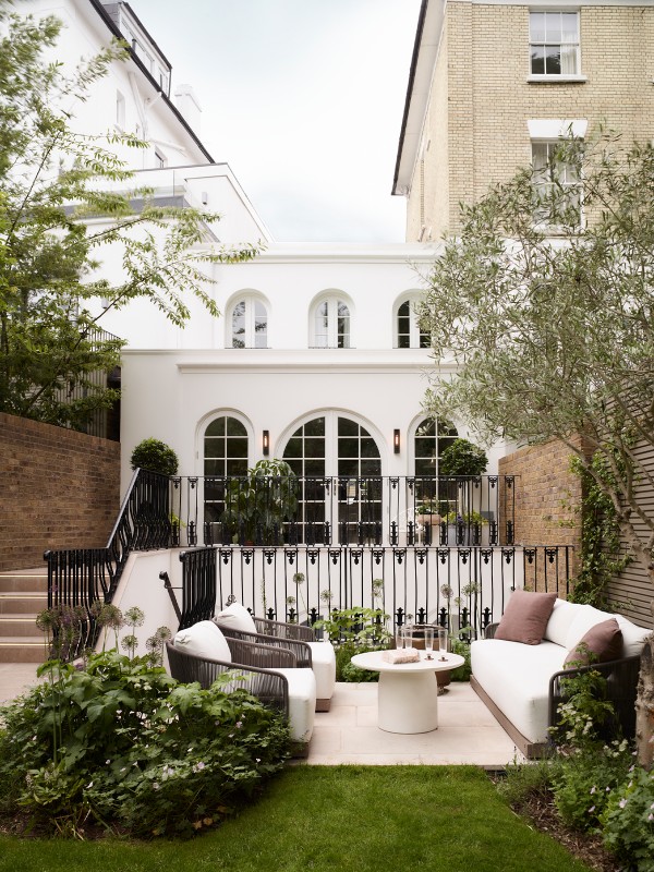 6 Unusual Ways To Use Paint | SheerLuxe